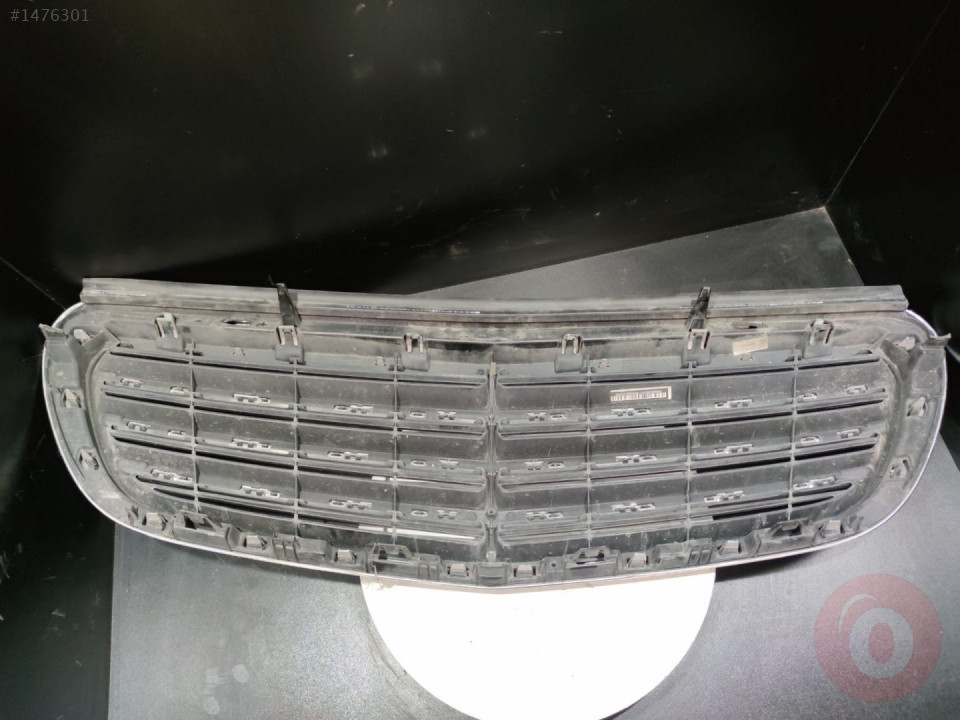 Mercedes E Serisi W213 Ön Panjur A2138808702 A2138809002 Çıkma Yedek ...