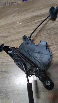 805031332R 2017 RENAULT CAPTUR ÖN SOL KAPI KİLİDİ otocikma.com da - 1681674