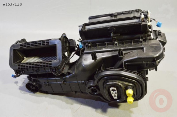 PASSAT GOLF TİGUAN OCTAVİA KALORİFER FAN MUHAFAZA 5Q1820007D otocikma.com da - 1537128