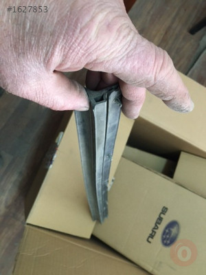 SUBARU FORESTER 14-18 SAĞ KAPI ALT TOZ FİTİLLERİ ORJİNAL otocikma.com ...