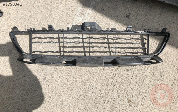 BMW F32 LCİ ÖN TAMPON ORTA IZGARA 51118054503 Çıkma Yedek Parça ...