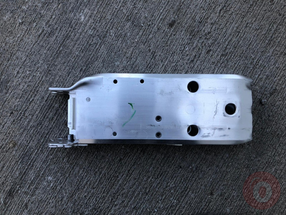 BMW F20-F30 SAĞ TAMPON BABASI SIFIR 51117266192 otocikma.com da - 1981743