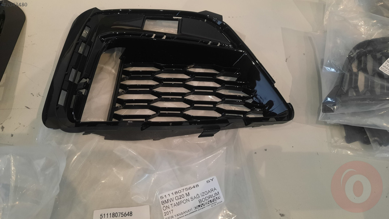 BMW G20 M ÖN TAMPON ORTA SAĞ IZGARA 51118075654 SY Çıkma Yedek Parça ...