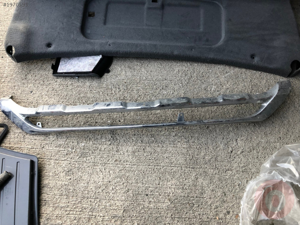 MERCEDES GLK X204 ÖN PANJUR NİKELAJI A2048851822 Çıkma Yedek Parça ...