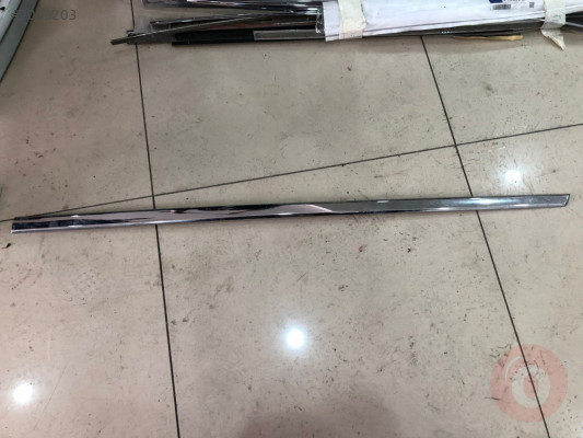 MERCEDES GLK X204 SAĞ ÖN KAPI NİKELAJI A2047200680 Çıkma Yedek Parça ...