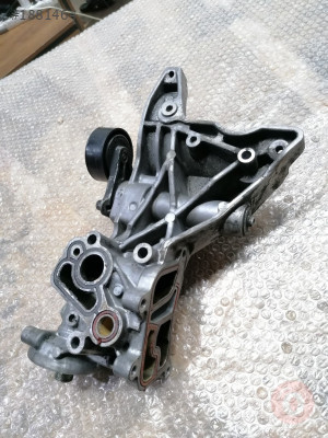 06J903143AM ALTERNATÖR VE KOMPRESÖRÜ TUTUCUSU Çıkma Yedek Parça ...