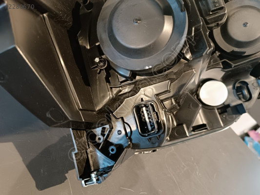 RENAULT EXPRESS LEDLİ SOL FAR 2022- 260605755R SY Çıkma Yedek Parça ...