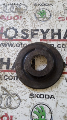 5Q0512149F Golf 8 2022 arka helezon üst lastiği Çıkma Yedek Parça ...